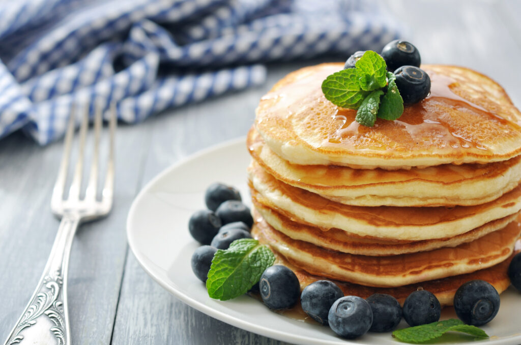 4 Best Travel Breakfast Ideas to Make at Your Extended Stay